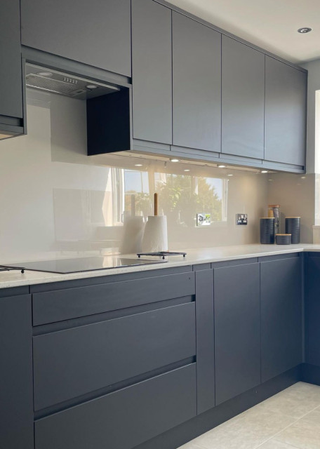 AluSplash Splashback: KII Ltd installations, UK - Contemporary ...