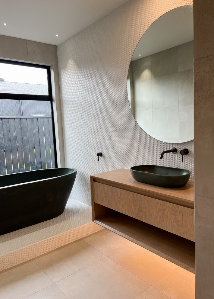 BDC Homes Showhome - Contemporary - Bathroom - Hamilton - by Lucy ...
