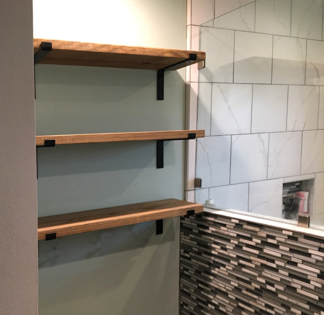 Yellowstone Rustic Farmhouse Floating Shelf With Metal L Brackets, 24 ...