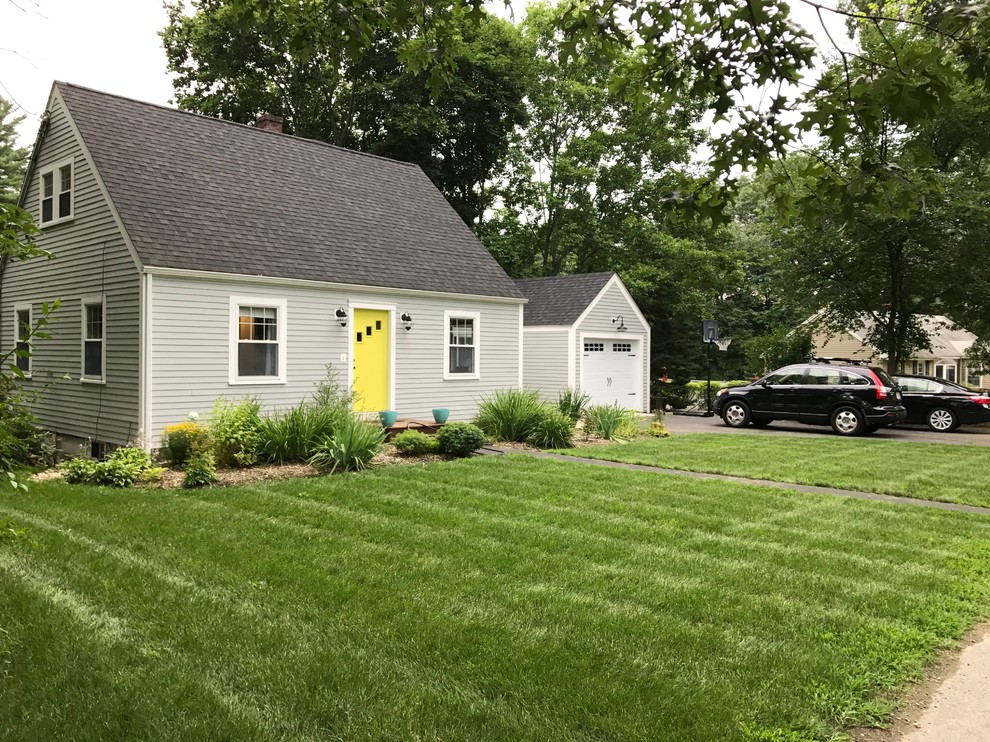 Cape Style Home Front Yard Landscaping Ideas Romantic Charm In A New