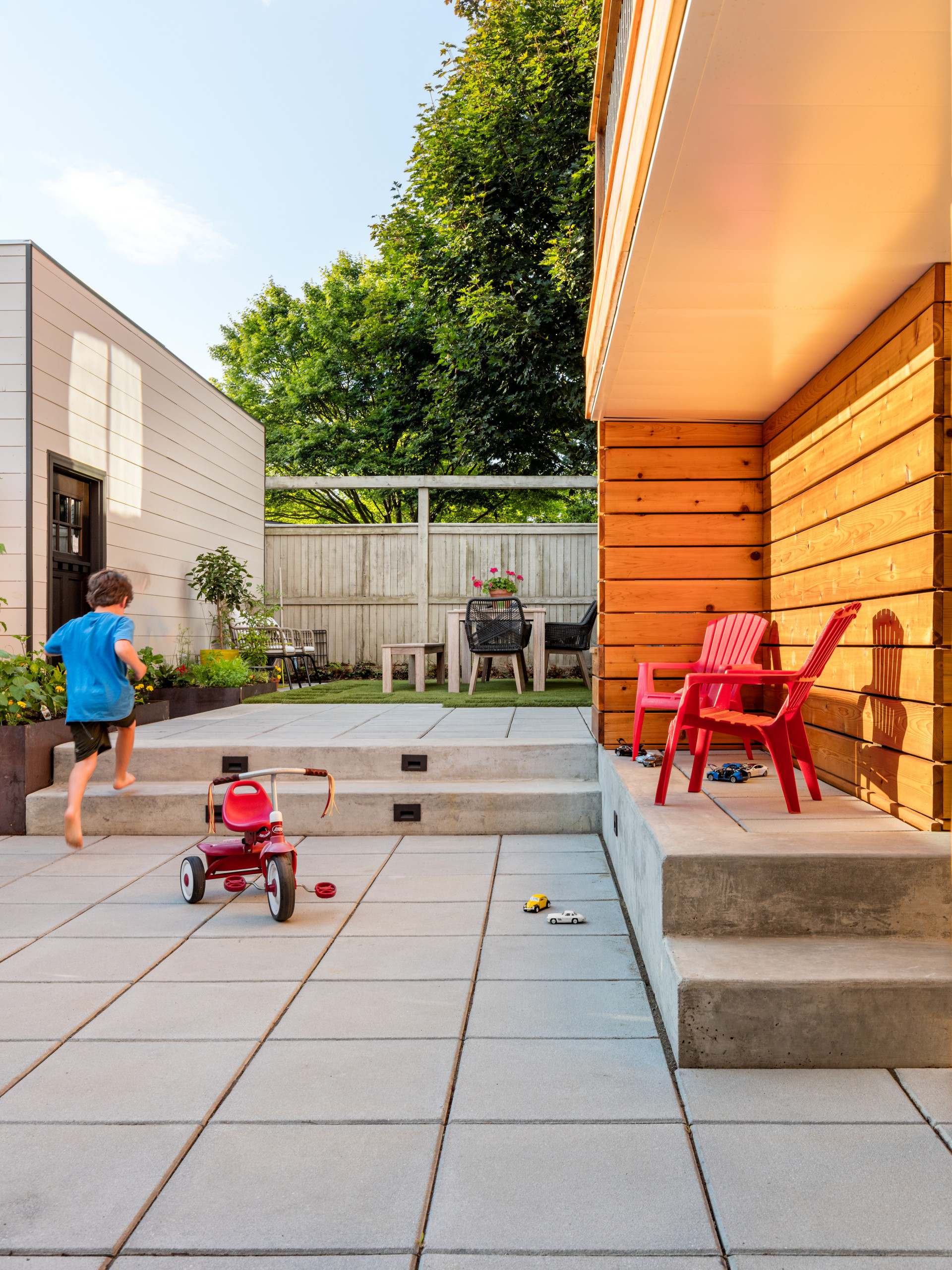 Patio of the Week: Family-Friendly Design Connects Home and Yard