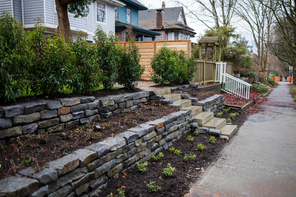 East 10th - Craftsman - Landscape - Vancouver - by Jones Outdoor Living ...