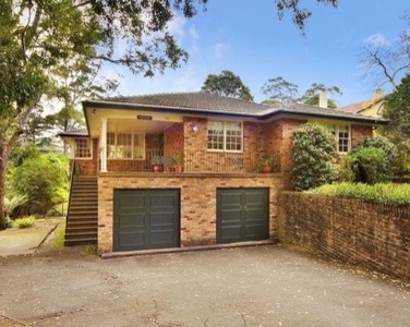 Need help with exterior makeover - 70's brick house Sydney Australia