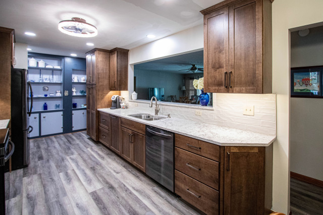 French Roast Kitchen Cabinetry with Eternia Quartz Countertop ...