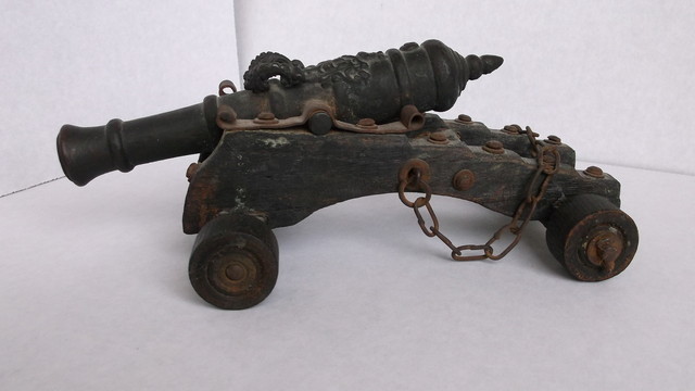 Antique Cast Iron Canon