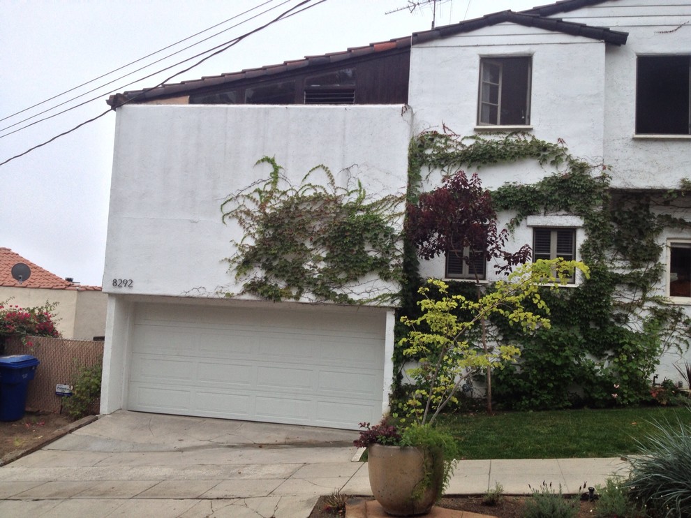 HEEEELP!! Ideas for Asymmetrical Roofline and Facade?