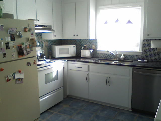 'rules' for right or left handle placement on fridge?