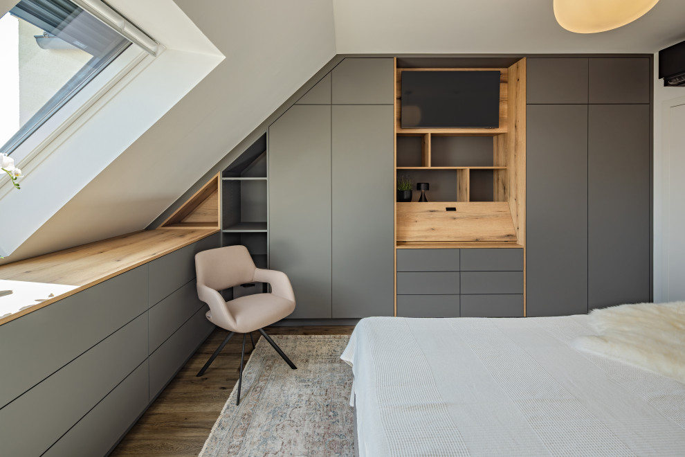 WOHNJUWEL - Modern - Ankleidezimmer - Düsseldorf - von ONE!CONTACT ...