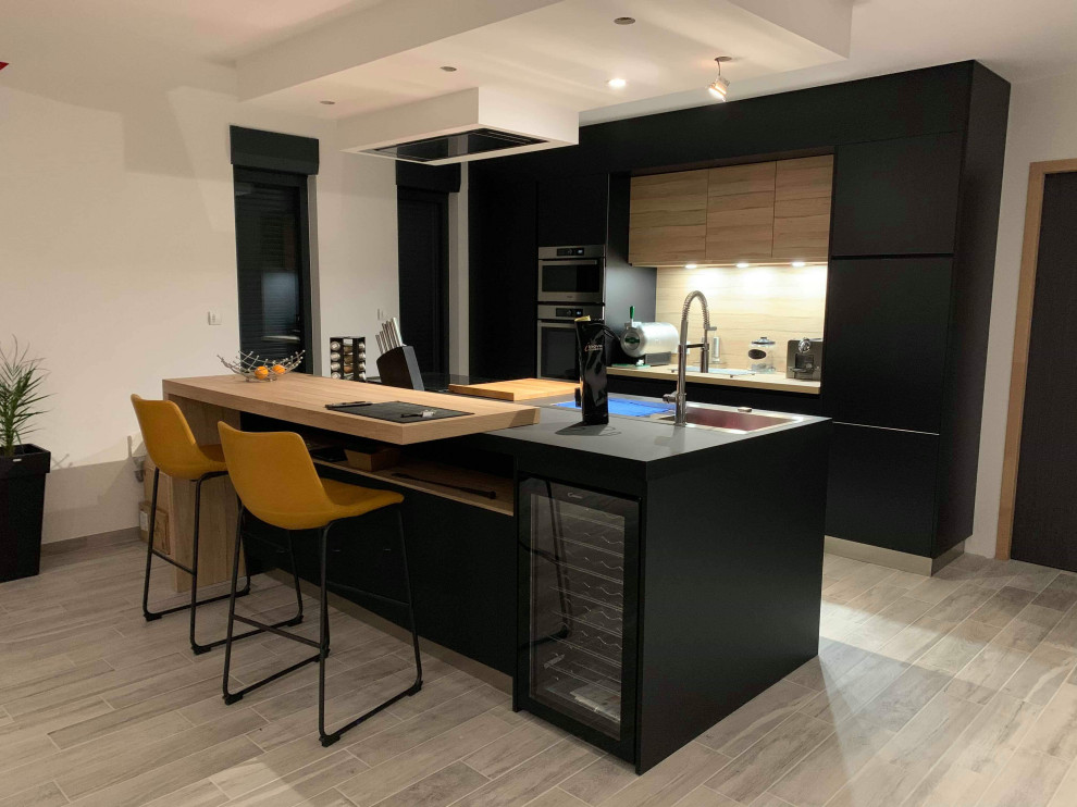 Cuisine Haut de gamme Noir & Bois - INOVA Cuisine Tours - Kitchen - Other - by INOVA Cuisine ...