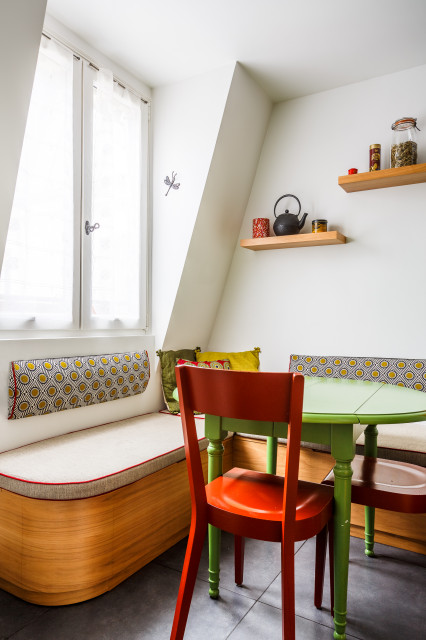 Coin repas, banquette tapissée sur mesure - Eclectic - Dining Room ...