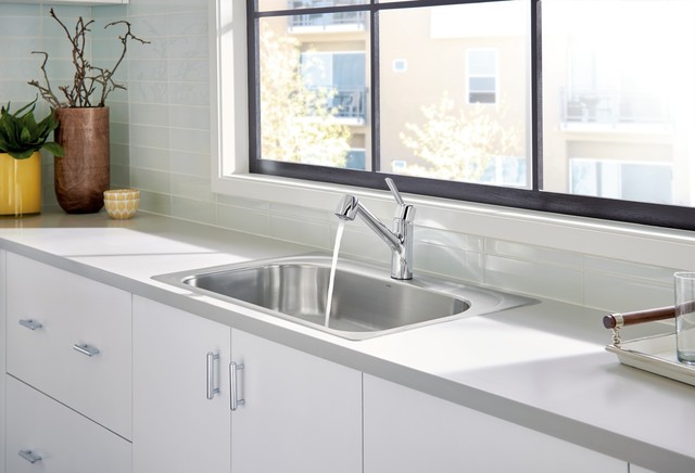 Moen Method 1-Handle Pullout Kitchen Faucet - Transitional - Kitchen ...