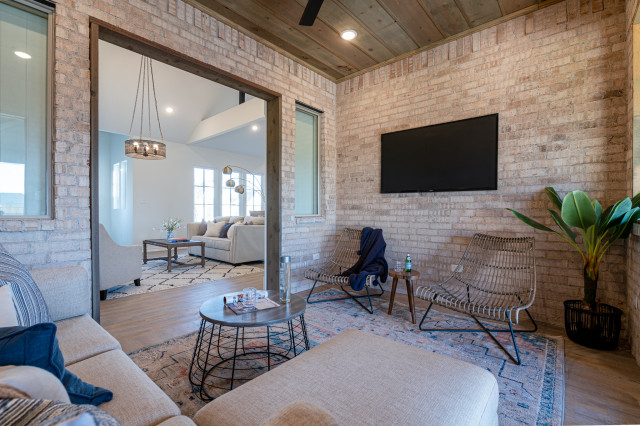 Bell Floor Plan in the Enclave - Véranda et Verrière - par Ventura ...