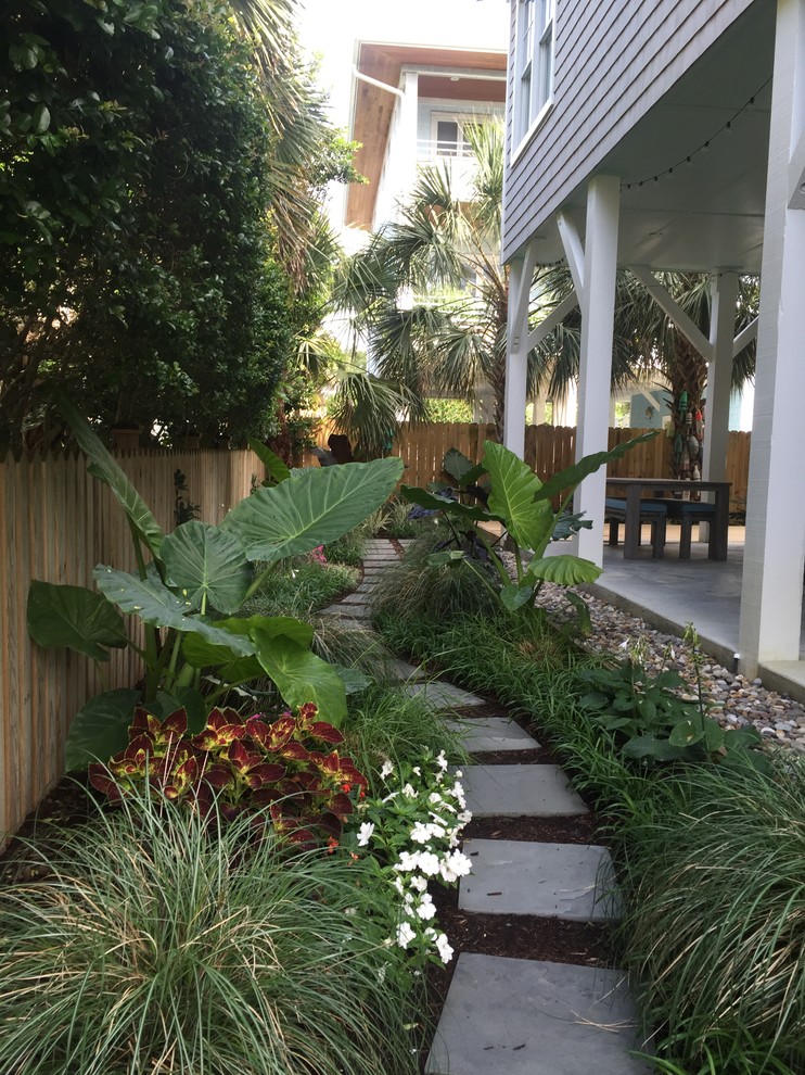 Small Space Beach Cottage Garden Makeover - Beach Style - Wilmington ...