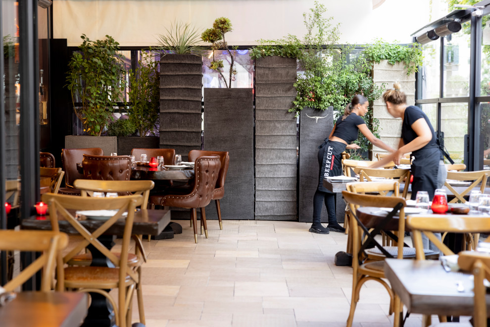 Terrasse du Restaurant Beefcut - Modern - Paris - by Place des Fleurs ...