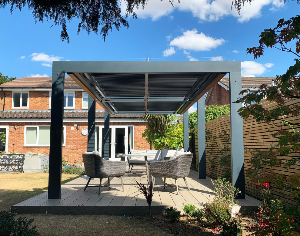 Rotating Louvre Roof Pergola - Moderno - Giardino - Altro - di Urban ...