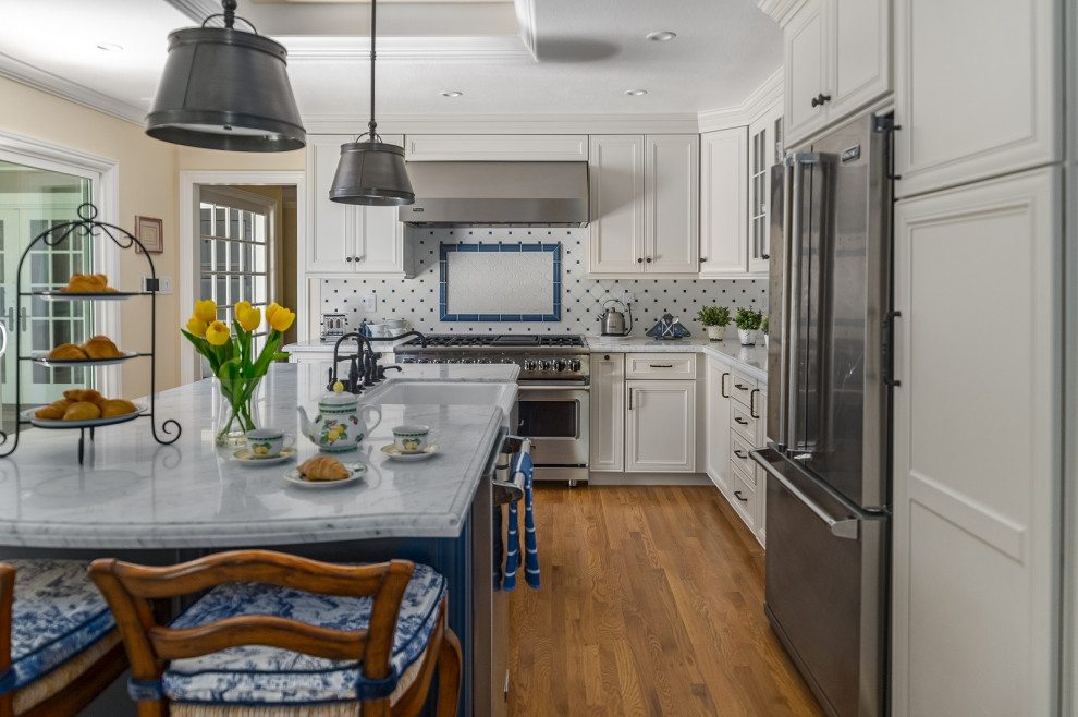 English-French Manor House Remodel - Traditional - Kitchen - San ...