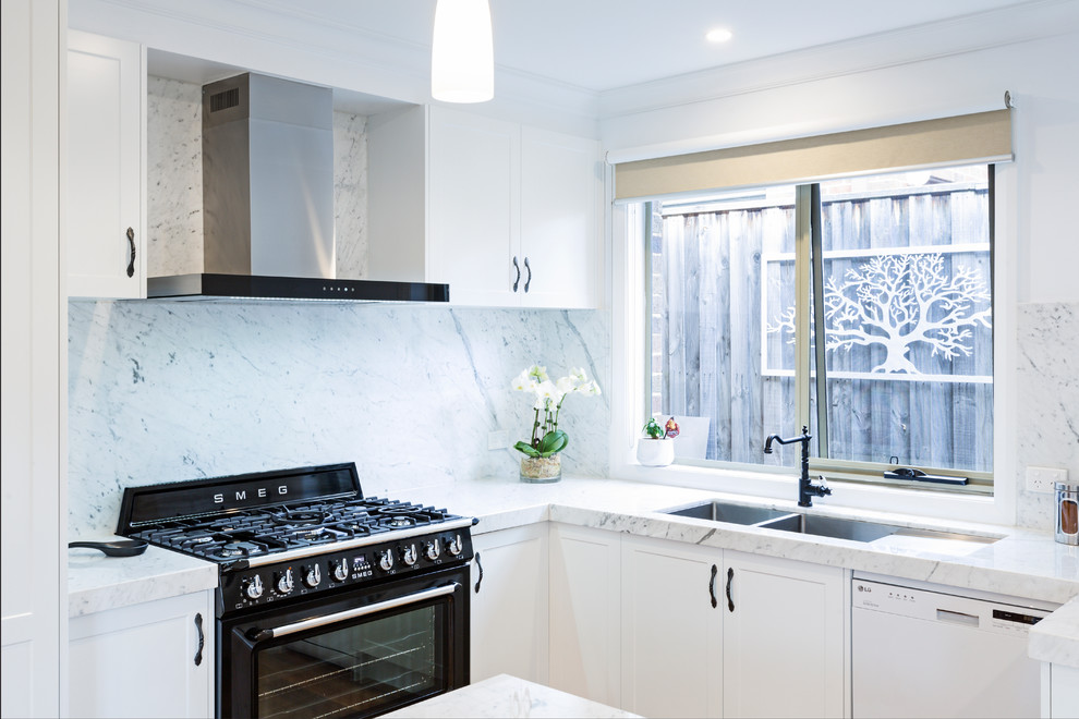 Colonial Country Style Kitchen - Farmhouse - Kitchen - Melbourne - by ...
