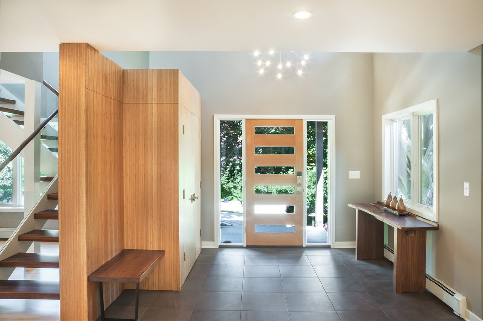 2nd Story Addition & Front Entry Addition / Ann Arbor Hills ...