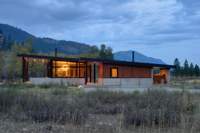Houzz Tour: A Base Camp Designed for Adventure, Durability and Style