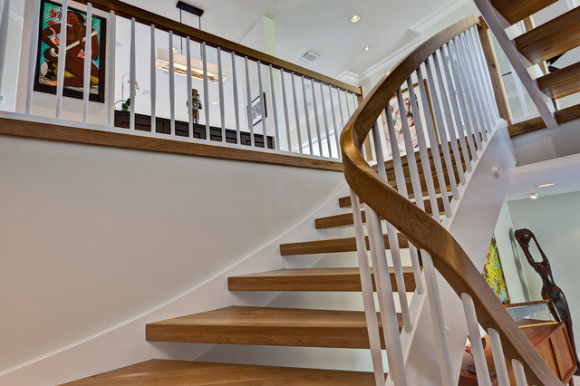 Continuous Stair - Red and White Wormy Oak