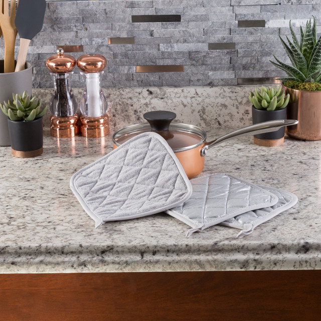 Pot Holder Set Oversized By Lavish Home Silver - Contemporary - Oven ...