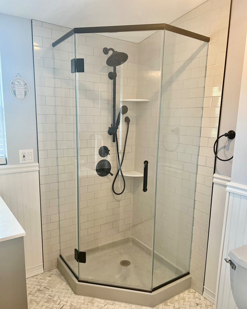 Neo Angle Showers - Contemporary - Bathroom - New York - by Lighthouse ...