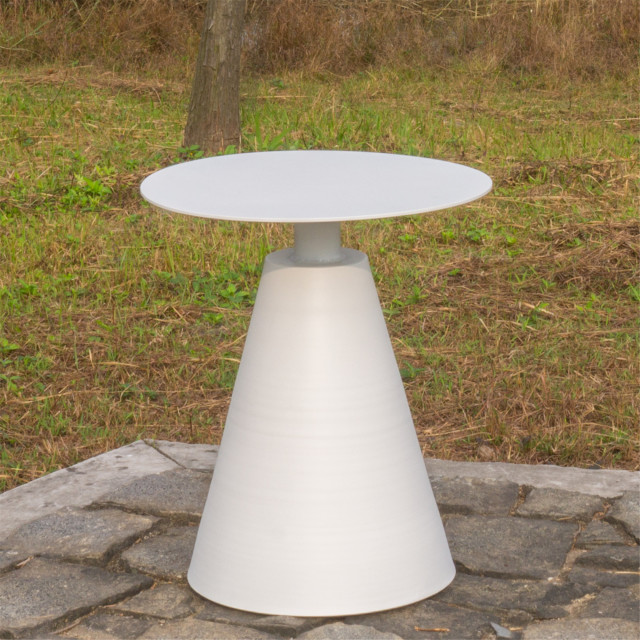 Outdoor Aluminum Round Side Table - Contemporary - Outdoor Dining ...
