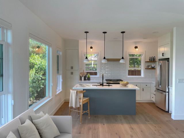 Stunning Redwood City Detached ADU Interior Kitchen and Living Room ...