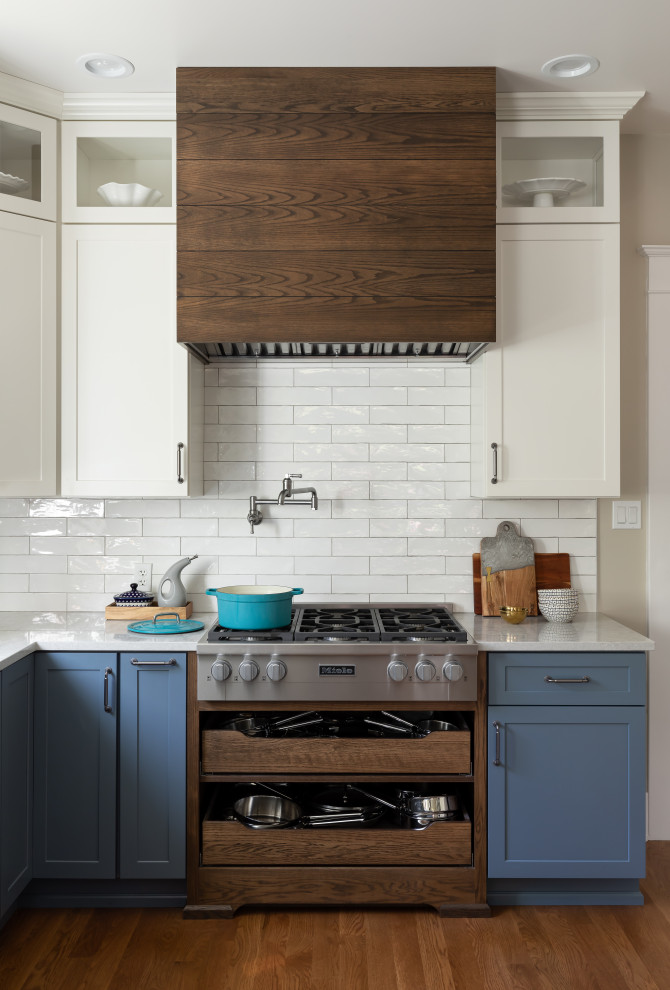 Navy + White Kitchen - Transitional - Kitchen - Seattle - by Kirk Riley ...