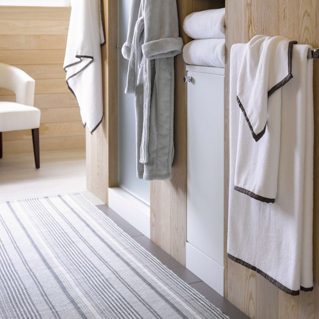 Gradation Ticking Indoor/Outdoor Rug, Runner-2.5'x20' - Transitional ...