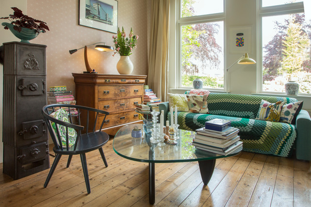 Dutch Houzz: A Home Adorned With Colour and Vintage Collectibles | Houzz AU