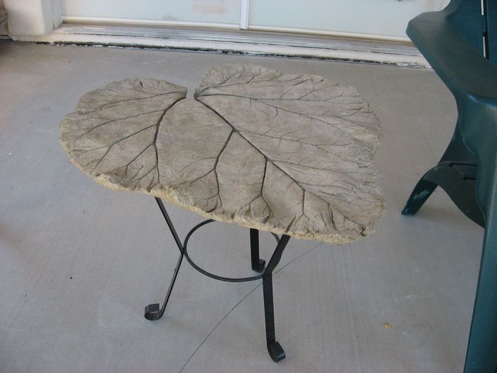 Leaf Table