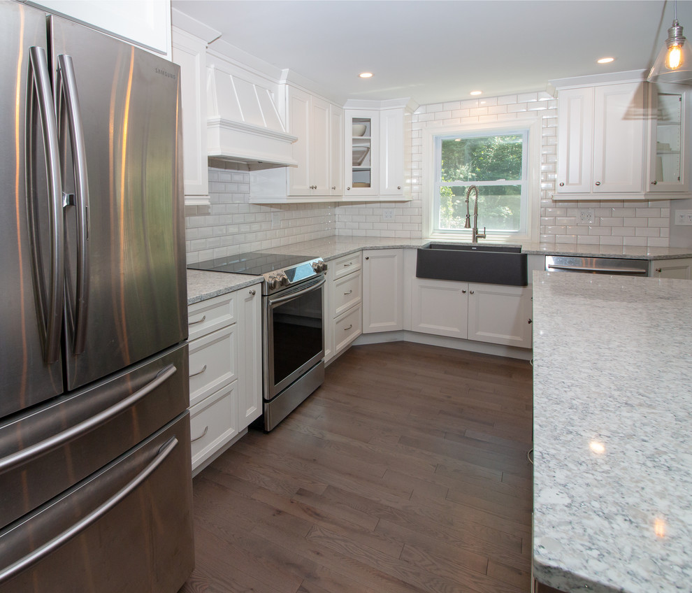 Transitional Chantilly & Graphite Kitchen Remodel w/ Everest Quartz ...