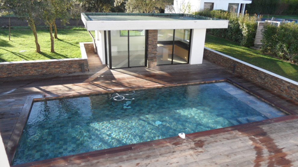 Construction d'une villa de 240m² avec piscine - Modern - Pool ...