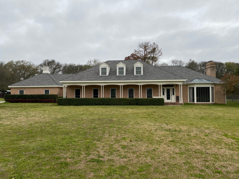 70s Pink/Peach Brick Exterior Update German Schmear or Limewash