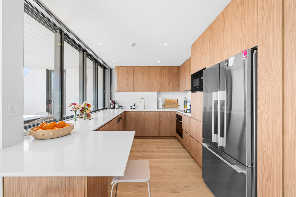 Neutral Bay Residence - Contemporary - Kitchen - Sydney - by Get Decked Out | Houzz AU