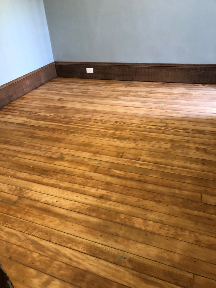 Loba Invisible on Floor, now what about the trim?