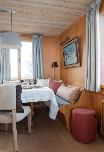 Sims Hilditch | Swiss Chalet - Traditional - Kitchen - Gloucestershire ...