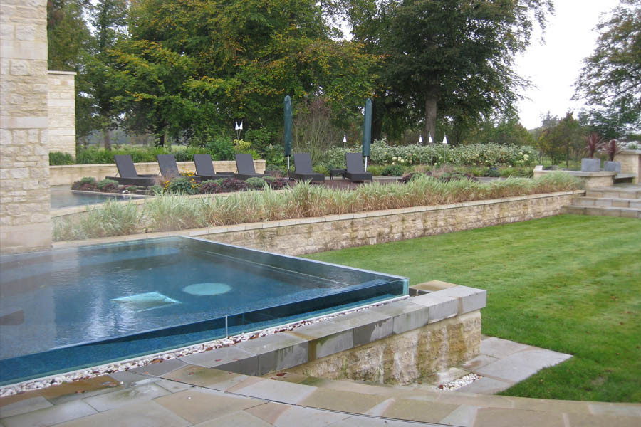 Water feature Details Project for a Luxurious Spa/garden - Modern ...