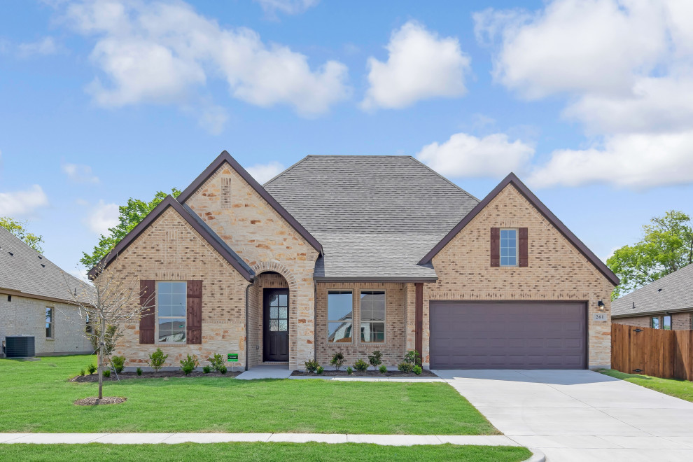 Home of the Week: UnionMain Homes - Exterior - Dallas - by Dallas ...