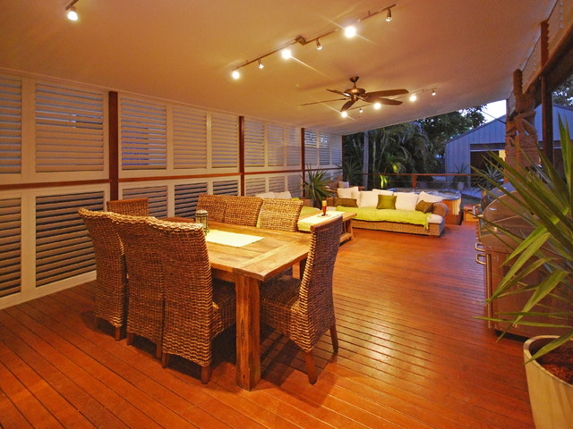 Tropical Deck Patio