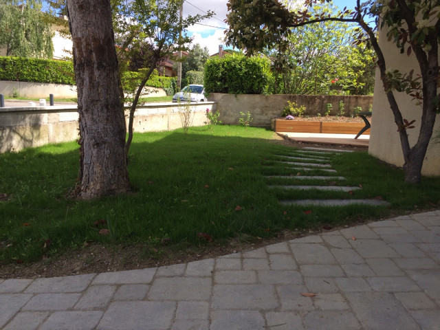 Pavé & gazon - Moderne - Jardin - Autres périmètres - par Monsalve ...