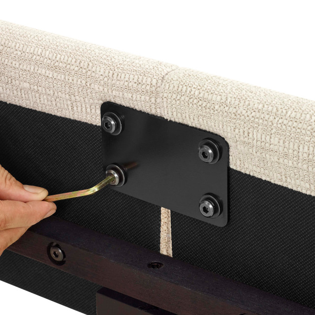 Legends Home Queen Size White Boucle Upholstered Platform Bed ...