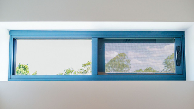Small Aluminium Sliding Window - Moderno - Salón - Brisbane - de ...
