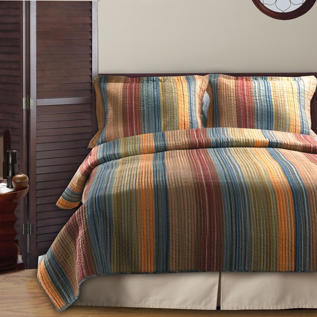 Greenland Home Katy Quilt & Sham Set, 3-Piece King, Twin - Contemporary ...