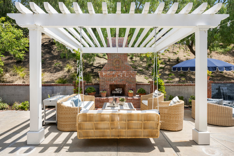 Highland Manor - Traditional - Patio - Orange County - by Landcraft ...