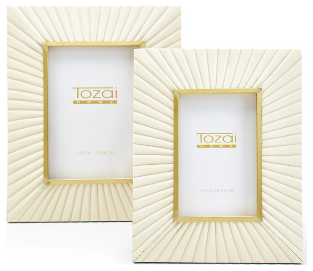 Two's Company DGJ121-S2 2-Piece Set Photo Frames With Brass Border ...