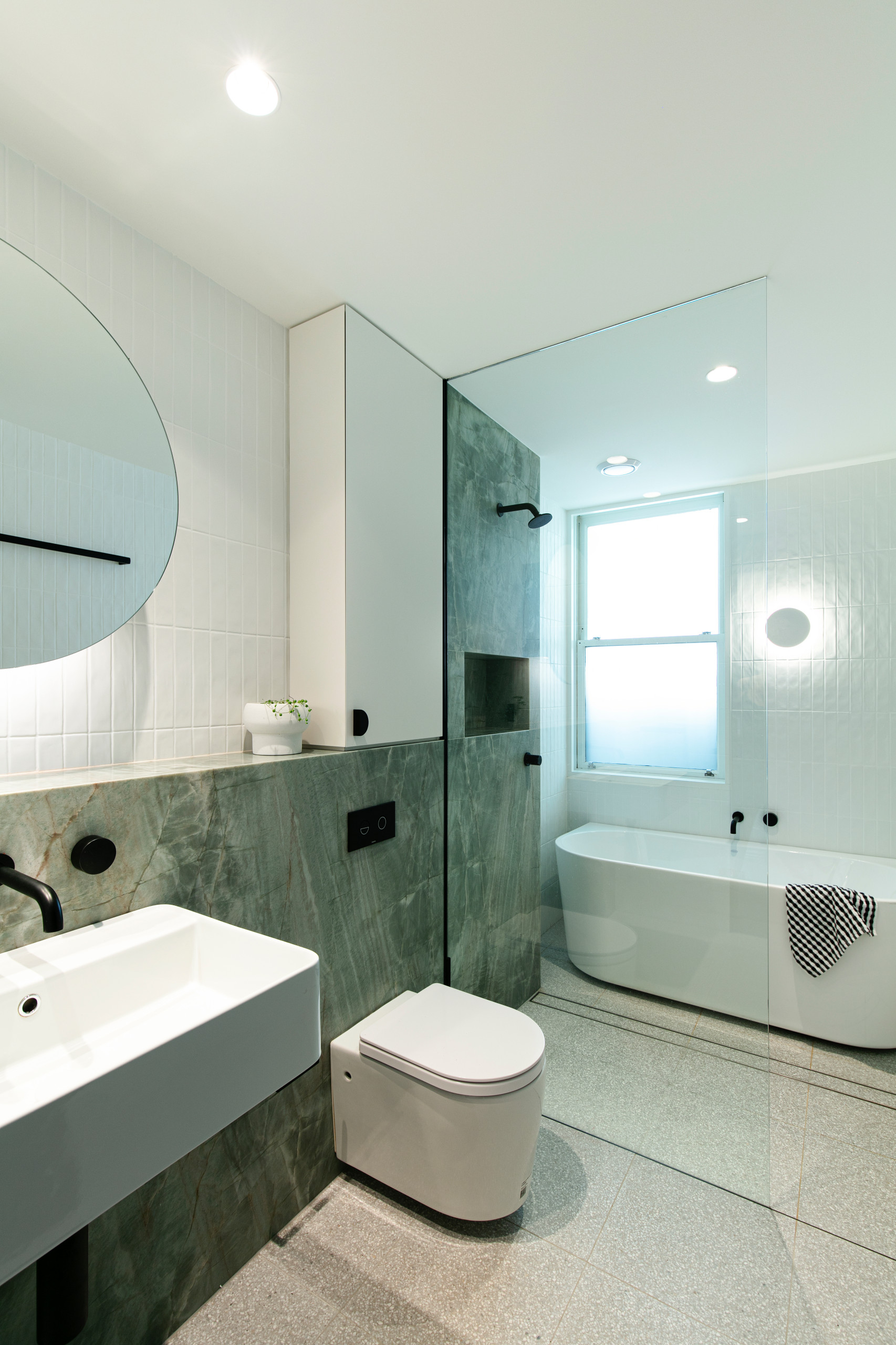 9 Perfect Colour and Material Schemes for Bathrooms | Houzz AU