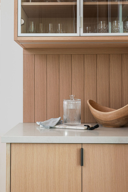 Natural Rift-Cut White Oak Modern Kitchen Dining Hutch - Modern ...