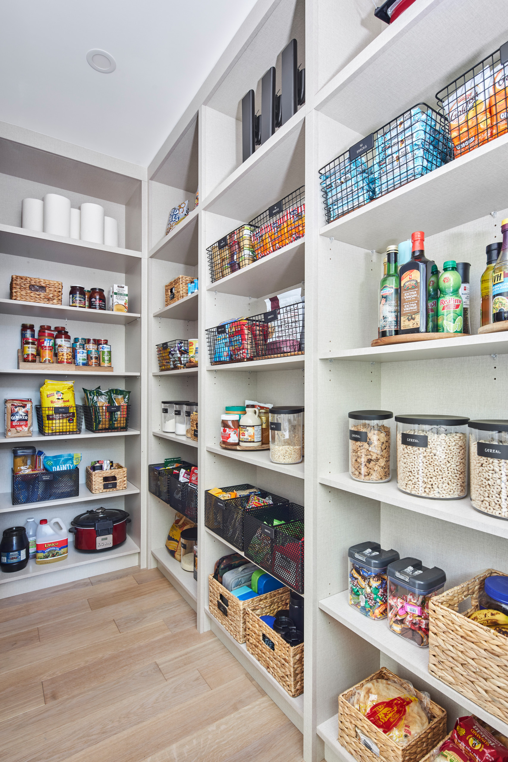 Walk In Pantry Organization Ideas 13 Walk In Pantry Ideas To Maximize